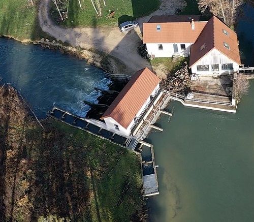 Un moulin moyenâgeux reprend du service à Courteron
